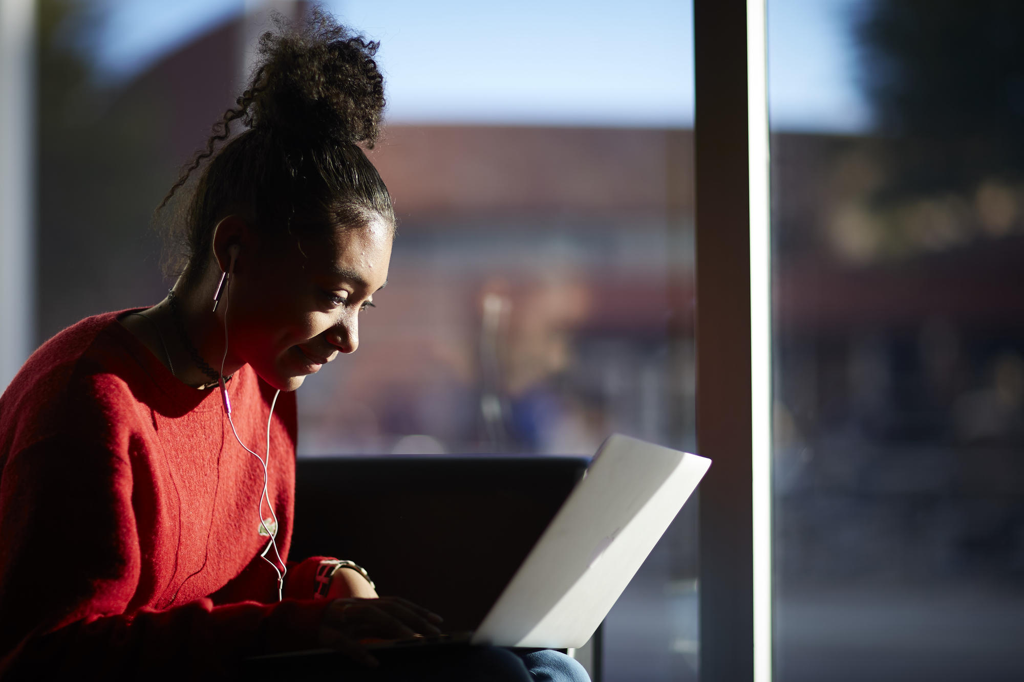 Social Media While Social Distancing: A How-To Guide | News Center ...