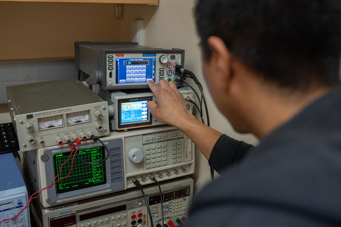 Future Graduate Students | Howard R. Hughes College of Engineering | UNLV