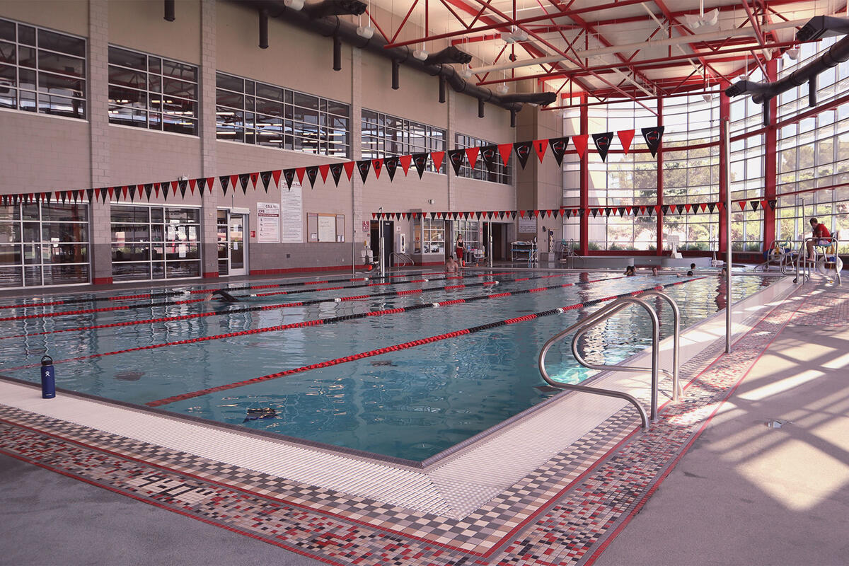 Aquatics | Campus Recreational Services | University of Nevada, Las Vegas