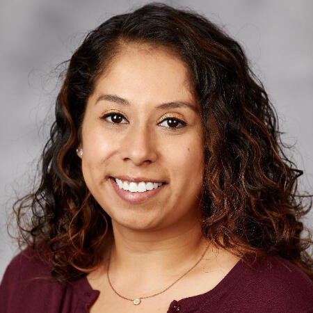 Jennifer Villalobos | People | UNLV