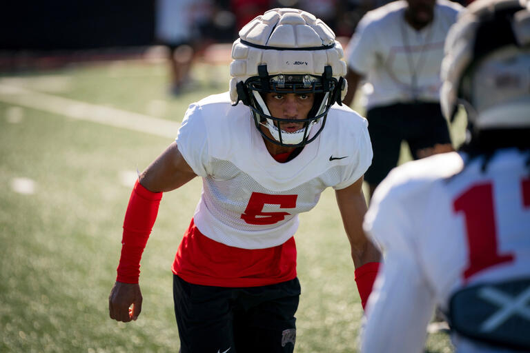 Football Player Becomes UNLV's First Thorpe Award Rep in Two Decades | UNLV